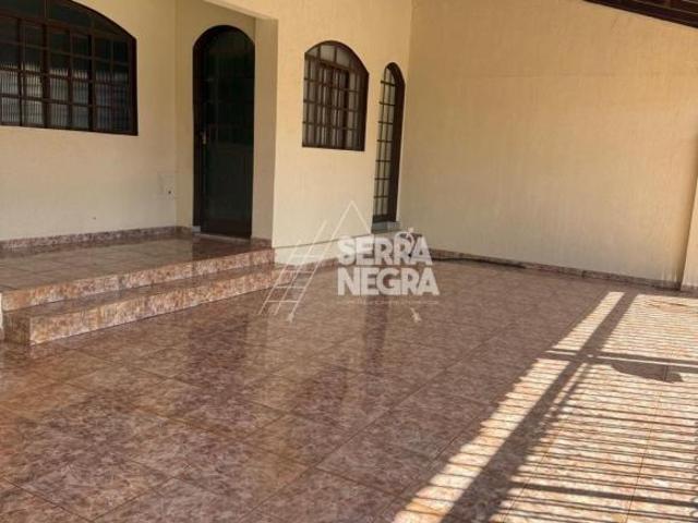 CASA 3 QUARTOS ARMÁRIOS LAZER COMPLETO QNG TAGUATINGA NORTE