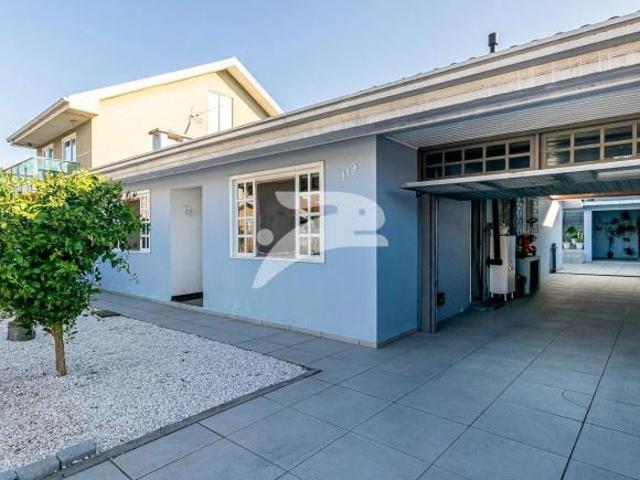 Casa 3 Quartos Bacacheri 157m²