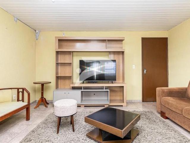 Casa 3 Quartos Bacacheri 181m²