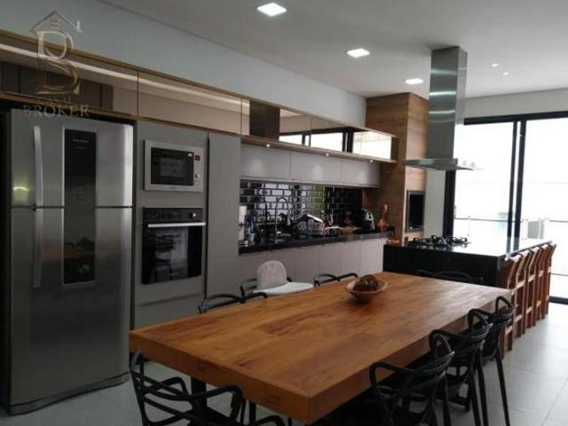 Casa 3 Quartos com 3 Suítes Condomínio Esmeralda Residence II