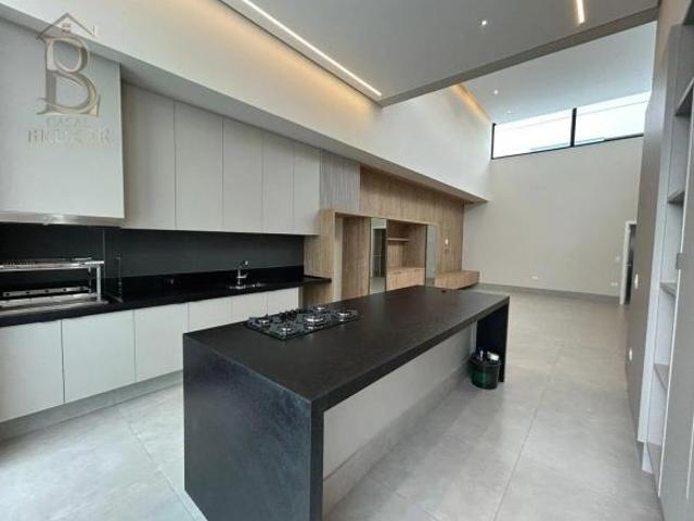 Casa 3 Quartos com 3 Suítes e 190m² Jardim Esmeralda