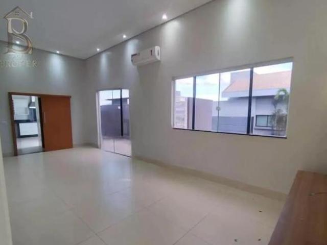 Casa 3 Quartos com 3 Suítes e 200m² Centro Lacio