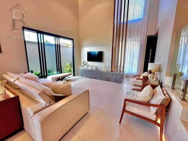 Casa 3 Quartos com 3 Suítes e 329m² Jardim São Domingos