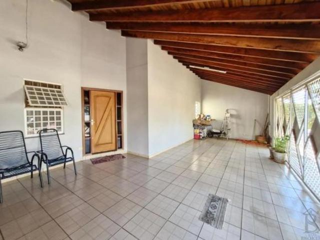 Casa 3 Quartos com 1 Suíte e 360m² Jardim Monte Castelo