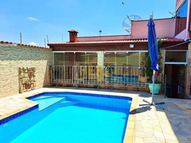 Casa 3 Quartos com 1 Suíte e 319m² Jardim Florestal
