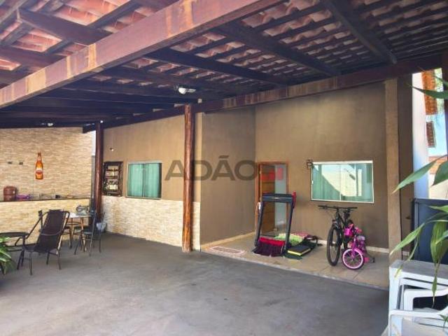 CASA 3 QUARTOS COM 1 SUITE + PONTO COMERCIAL SETOR PILAR DOS SONHOS GOIANIA Casa de Rua com 3