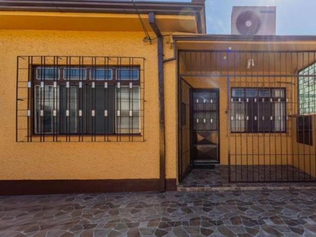 Casa 3 Quartos com 2 Vagas no Vila João Pessoa