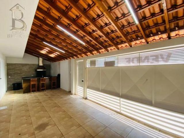 Casa 3 Quartos com 2 Suítes Jardim Parati