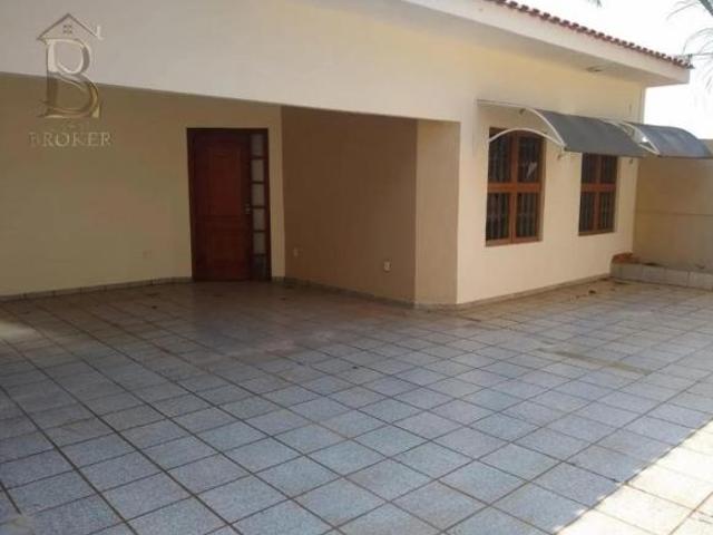 Casa 3 Quartos com 2 Suítes Jardim Vitoria
