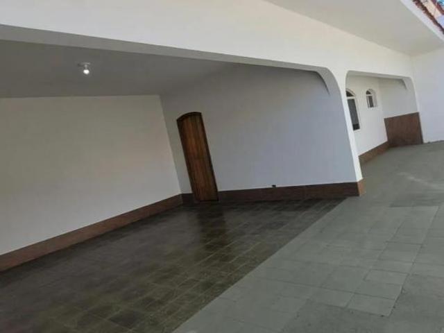 Casa 3 Quartos com 360m² Jardim Ohara