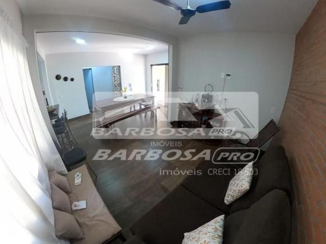 Casa 3 quartos com área gourmet e edícula para venda em Caldas Novas