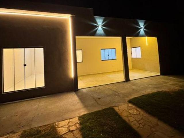 Casa 3 Quartos com Área Gourmet em Lote de 360 m² – Esplanada I – R$ 475 mil