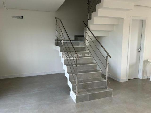 casa 3 quartos com suite
