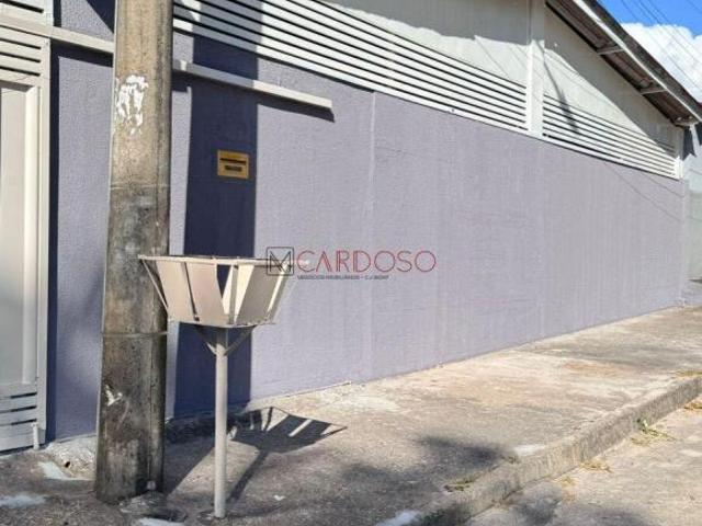CASA 3 QUARTOS COM SUÍTE E GARAGEM PARA 6 CARROS | QR 609 SAMAMBAIA – R$ 295 MIL