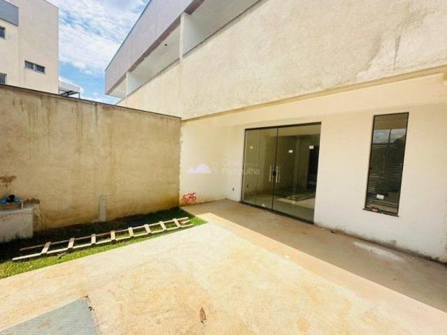 Casa 3 quartos com suíte Santa Amélia