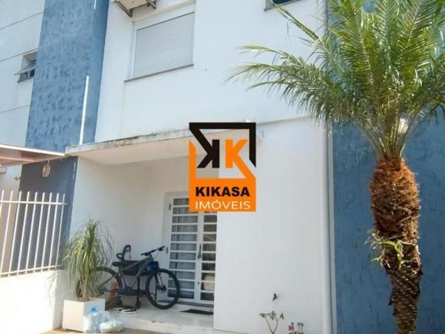 CASA 3 QUARTOS COM PISCINA