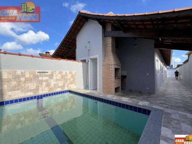 Casa 3 quartos com piscina aceita financiamento R$ 489.900 Balneário Itaguaí Mongaguá/SP