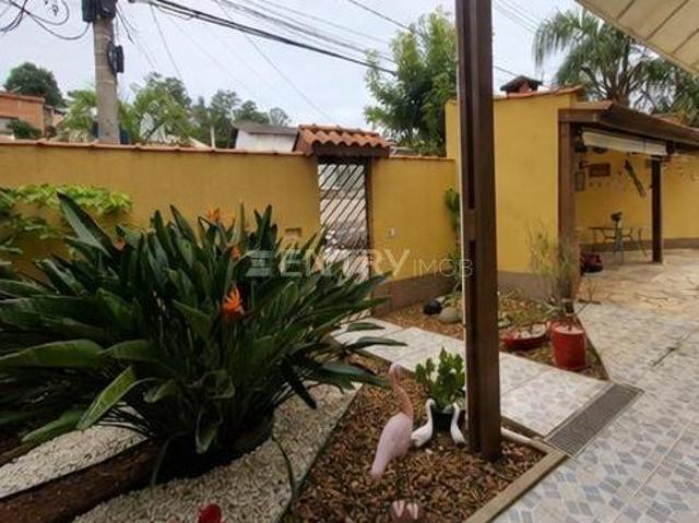Casa 3 Quartos com Piscina Aquecida no Parque da Colônia, Jundiaí