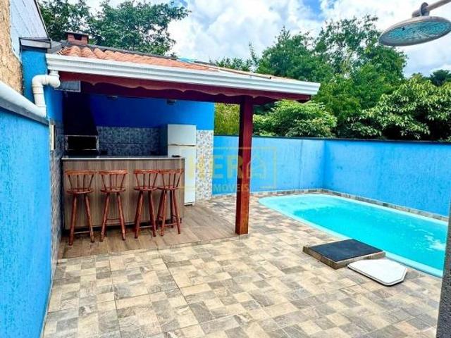 Casa 3 Quartos com Piscina Loteamento Serra dos Cristais