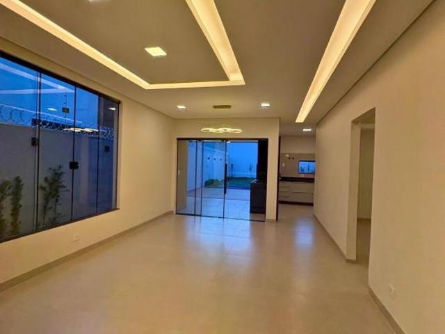 Casa 3 quartos com piscina no universitario