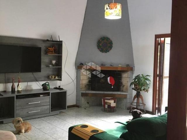Casa 3 quartos com piscina para venda no condomínio Cantegril em Viamão