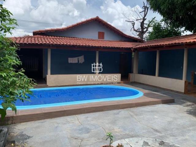 Casa 3 quartos com Piscina Setor Faiçalville Sozinha no Lote