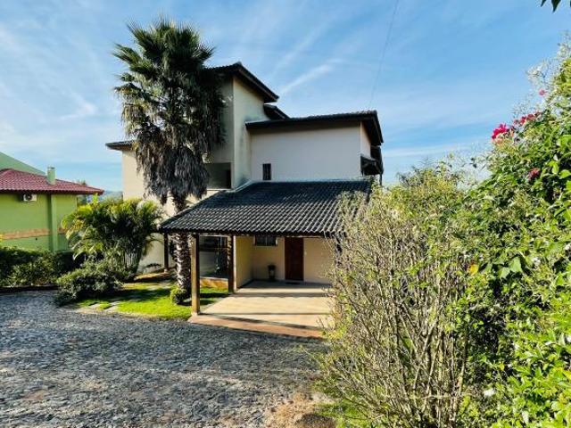 Casa 3 quartos Condominio Alpes1000m² de terreno Guararema Sp