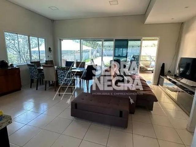 CASA 3 QUARTOS CONDOMINIO LOCALIZAÇÃO PRIVILEGIADA ARNIQUEIRAS DF
