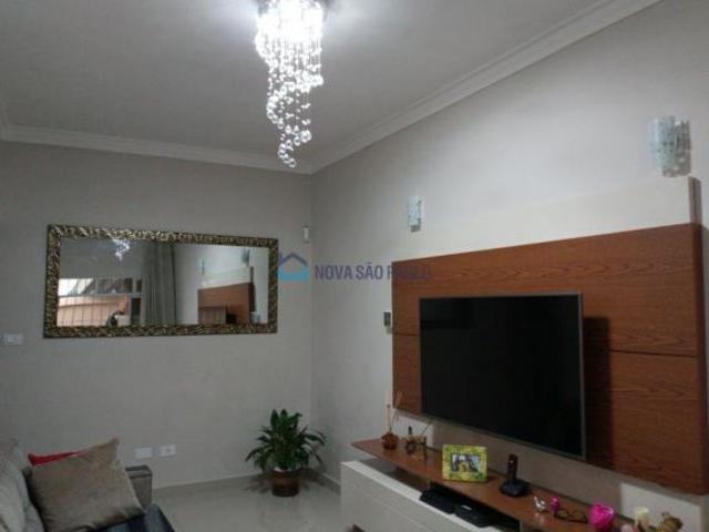 Casa 3 quartos e 2 vagas muito bem localizada