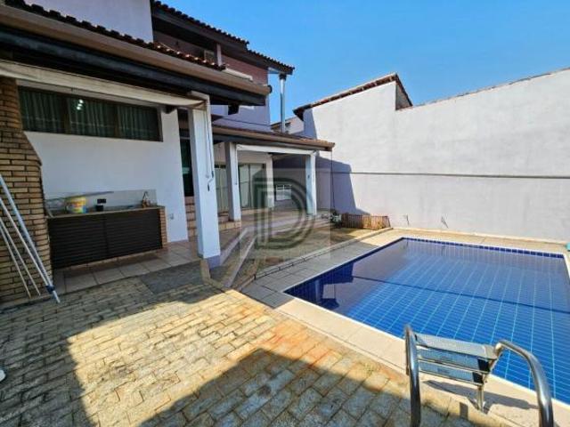 Casa 3 quartos e 360 m² à venda em Horizontal Park! casa completa, espaçosa e acabamento impecável