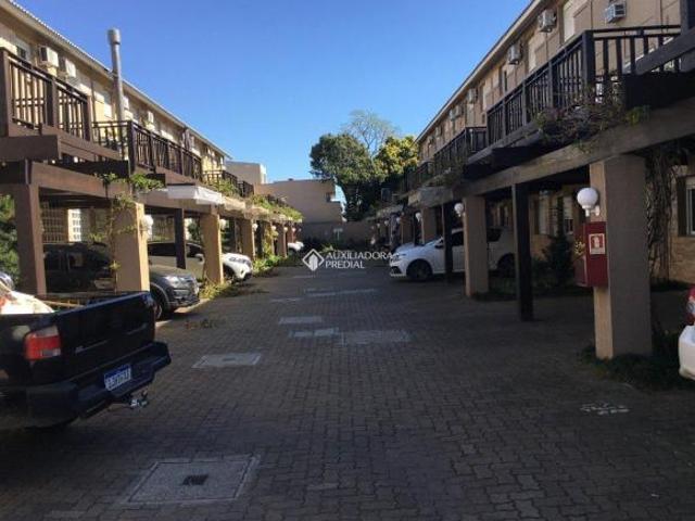 Casa 3 quartos em condominio, bairro Cavalhada