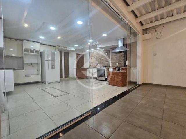 Casa 3 quartos Embaré Santos