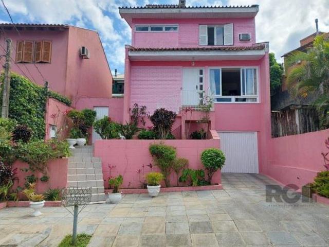 CASA 3 QUARTOS ESPÍRITO SANTO PORTO ALEGRE RS