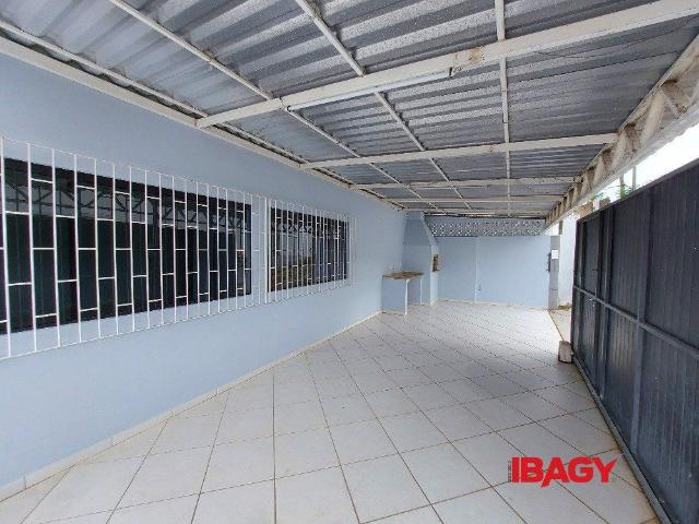 Casa 3 Quartos Estreito 97m²