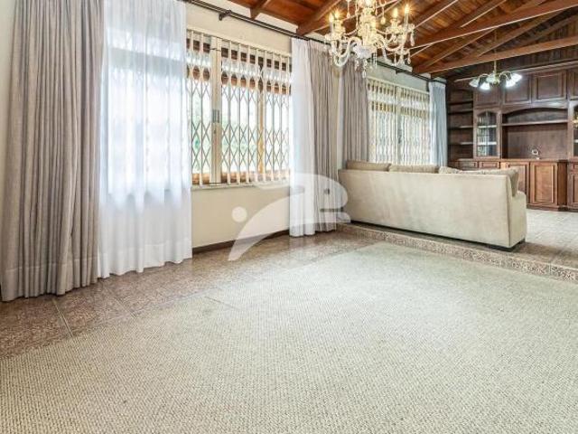 Casa 3 Quartos Guaira 224m²