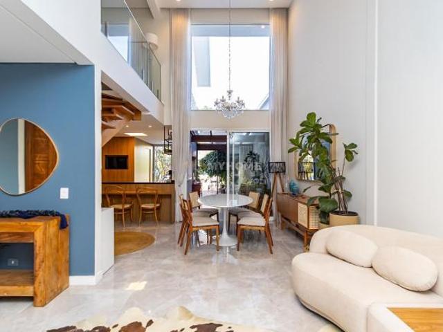 Casa 3 quartos mais escritório com piscina no Jardim Social