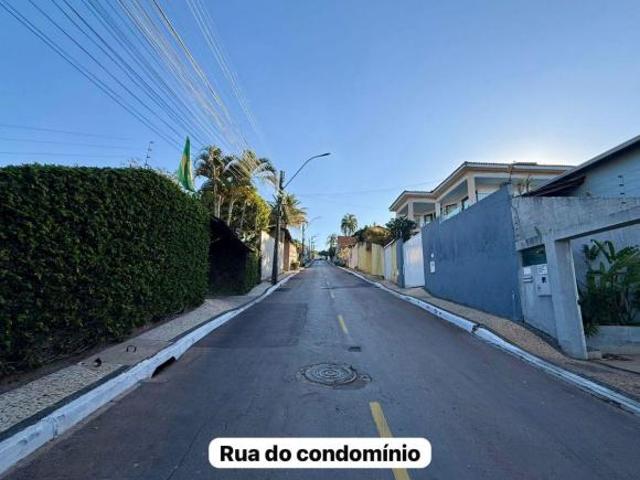 Casa 3 quartos na frente e 2 quartos no fundo Colônia Agrícola se Samambaia