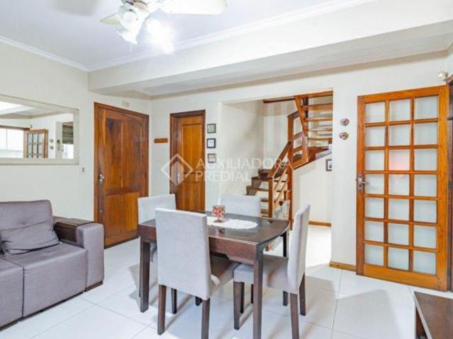 Casa 3 quartos no bairro Camaquã