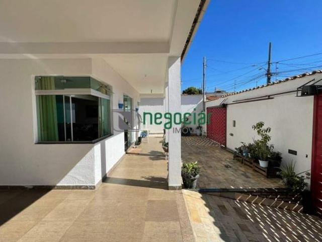Casa 3 quartos no bairro Jardim Petrópolis Betim