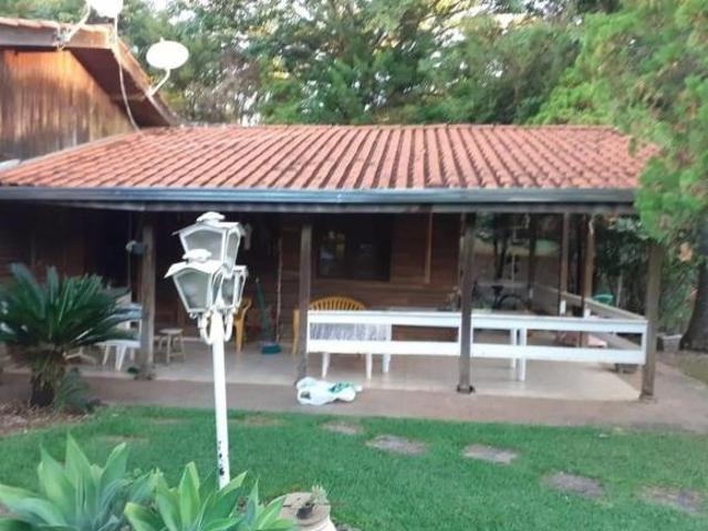 Casa 3 Quartos no Condominio Serra Dourada Parque Serra Dourada