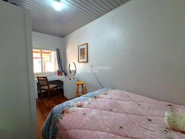 CASA 3 QUARTOS NO HARMONIA
