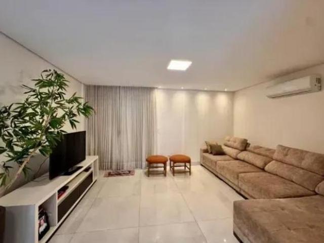Casa 3 Quartos para Venda no Condomínio Alto da Boa Vista Goiânia