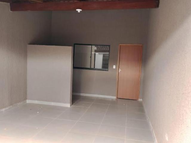 Casa 3 Quartos para Venda no Residencial do Cerrado Anápolis