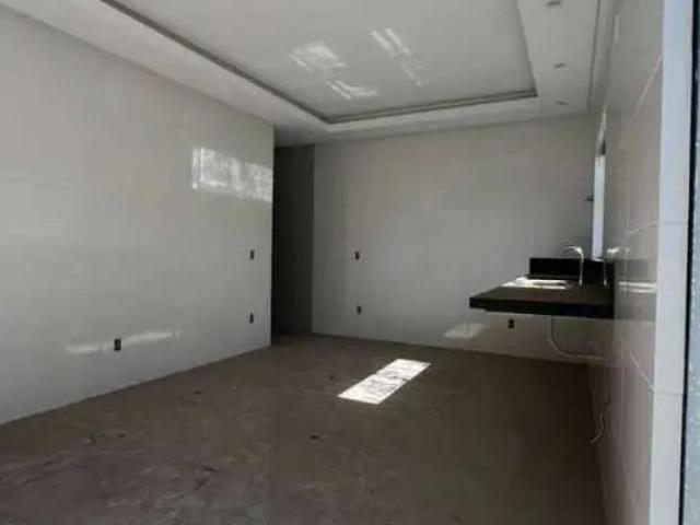 Casa 3 Quartos para Venda no Residencial Village Garavelo Aparecida de Goiânia