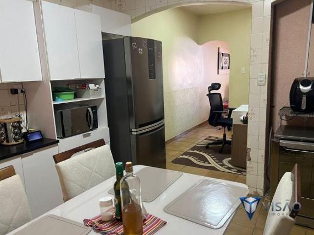 Casa 3 quartos para Venda Guará II, Brasília