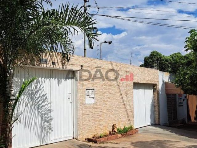 CASA 3 QUARTOS PARQUE AMAZONAS Casa de Rua com 3 Quarto s por R$ 800000.00 no setor Parque Amazônia