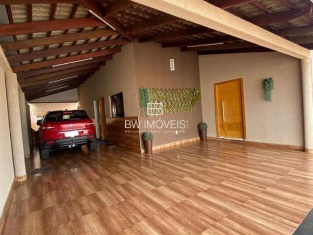 Casa 3 Quartos sendo 1 suíte com armários planejados no Tropical Verde Goiânia Go