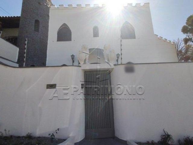 CASA 3 QUARTOS SENDO 1 SUÍTE VILA TRUJILLO