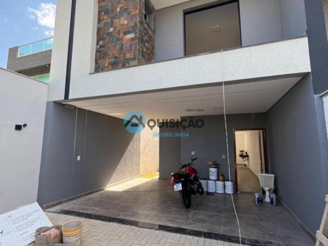 Casa 3 Quartos sendo um Suíte
