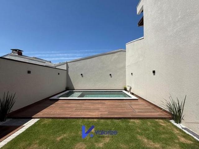 Casa 3 Quartos Suíte e Piscina Praia de Leste